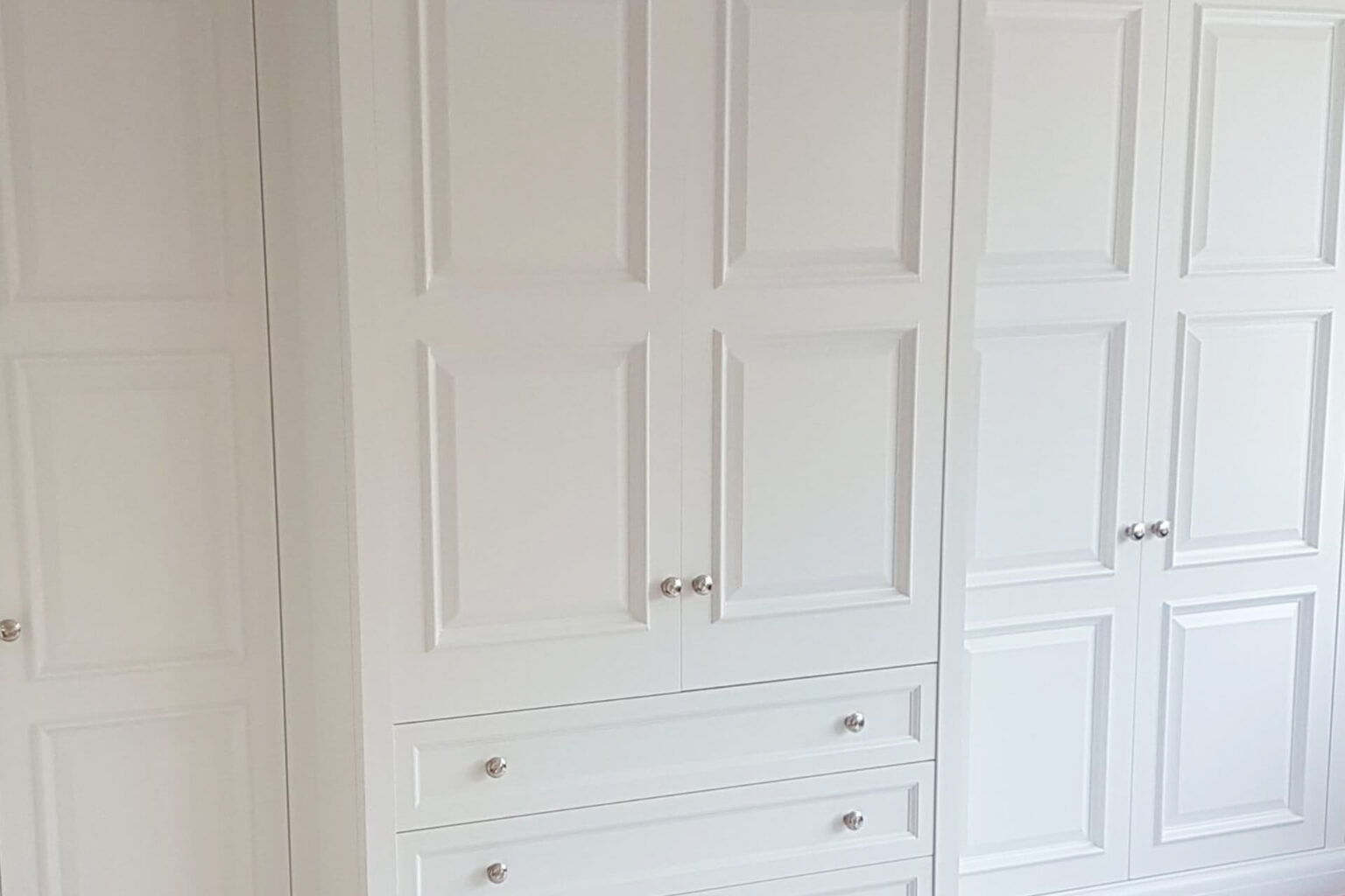 Luxury Fitted Wardrobes | The Heritage Wardrobe Company