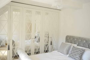 Richmond Style Wardrobes | The Heritage Wardrobe Company