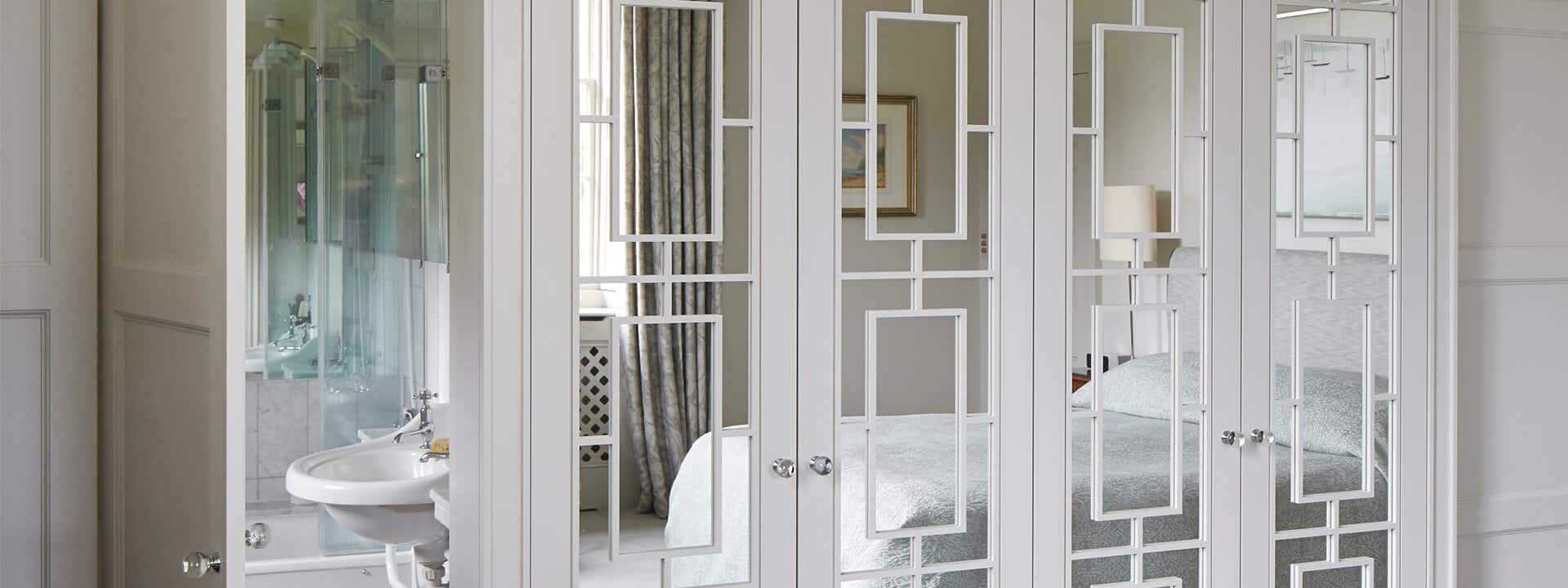 Walk-Through Wardrobes | The Heritage Wardrobe Company