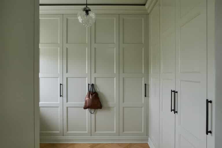 Custom Made Built-In Fitted Wardrobes | Heritage Wardrobe Co.